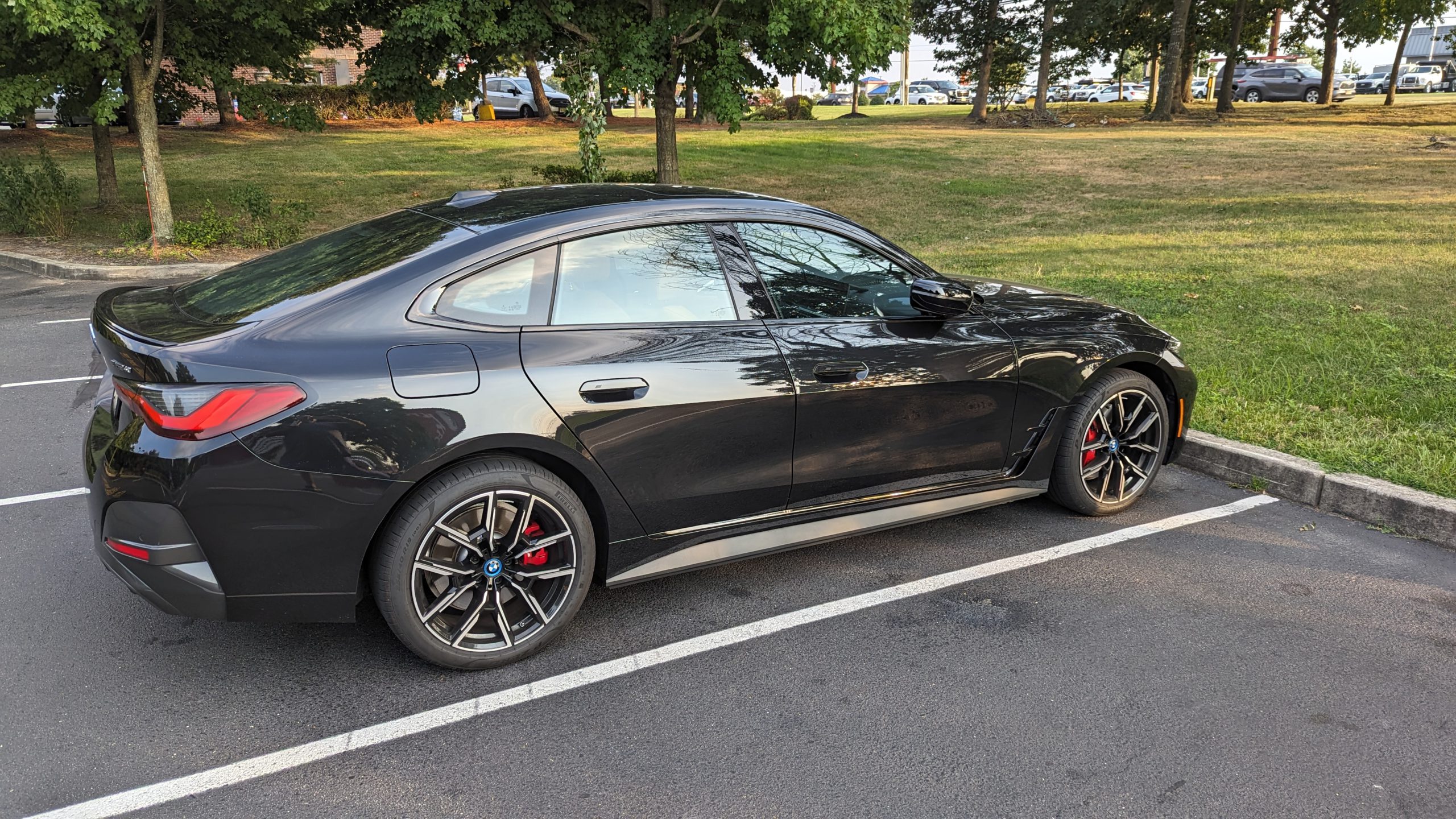 2023 BMW I4 eDrive40 Msport Pro - EvHackr